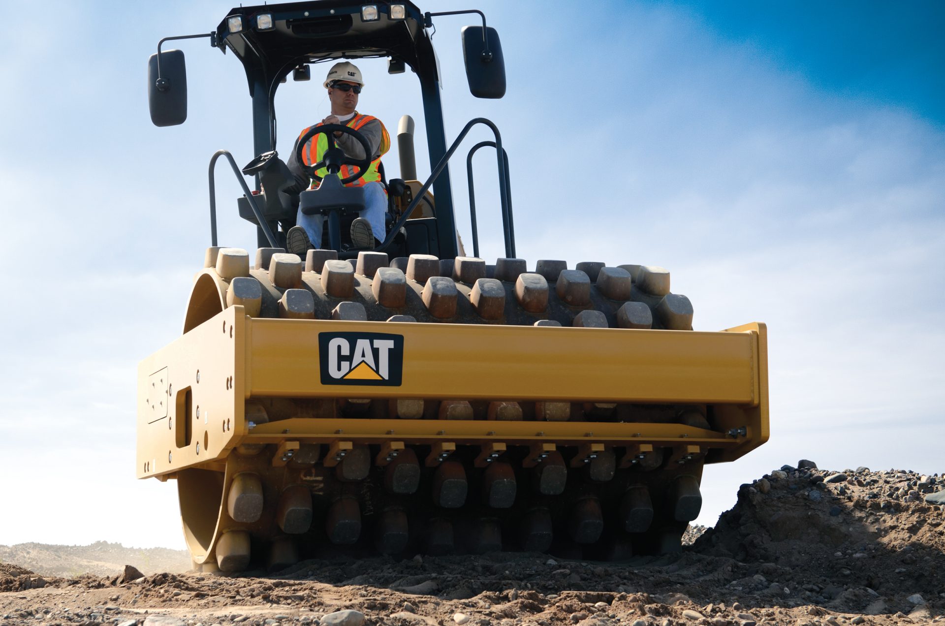 Rolos compactadores - Eae Maquinas Rolos compactadores