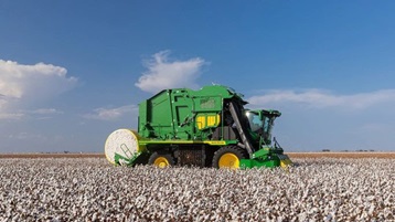 John Deere apresenta nova colhedora de algodão CP770