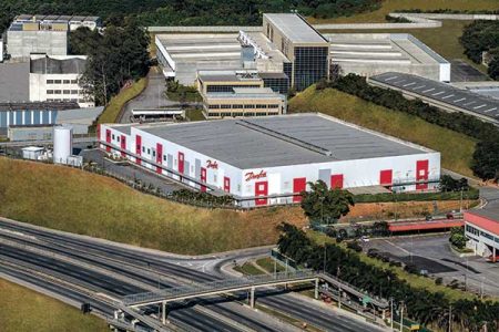 Danfoss Brasil celebra 25 anos da sua linha de produção de